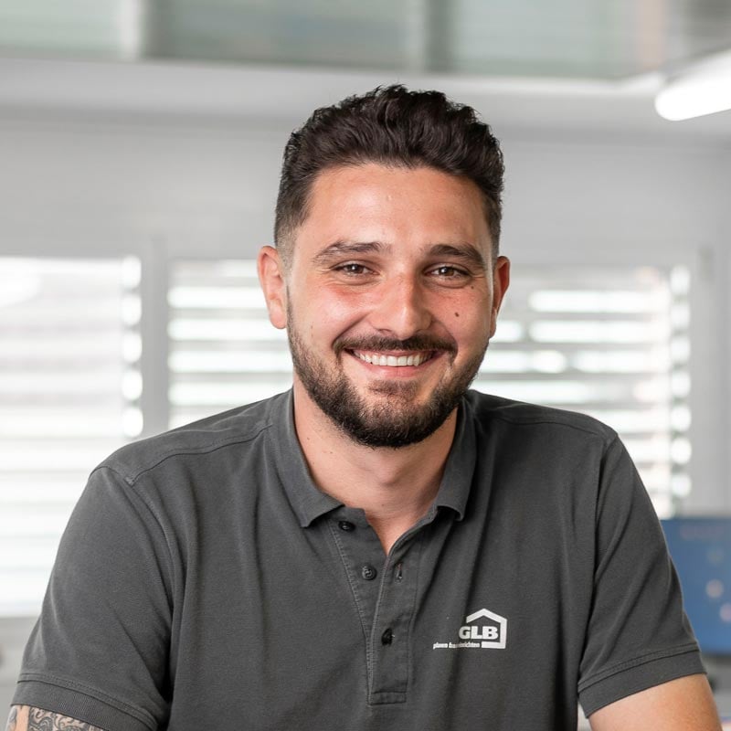 Vom Logistiker zum Fachleiter: Mehmet Xhemajli im Interview